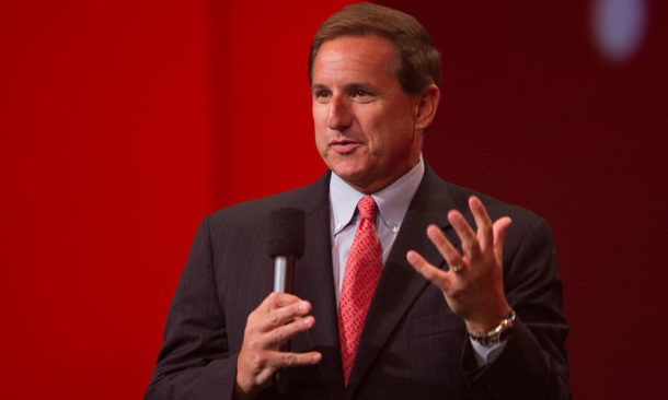 Mark Hurd, CEO de Oracle, deja temporalmente su puesto por motivos de salud